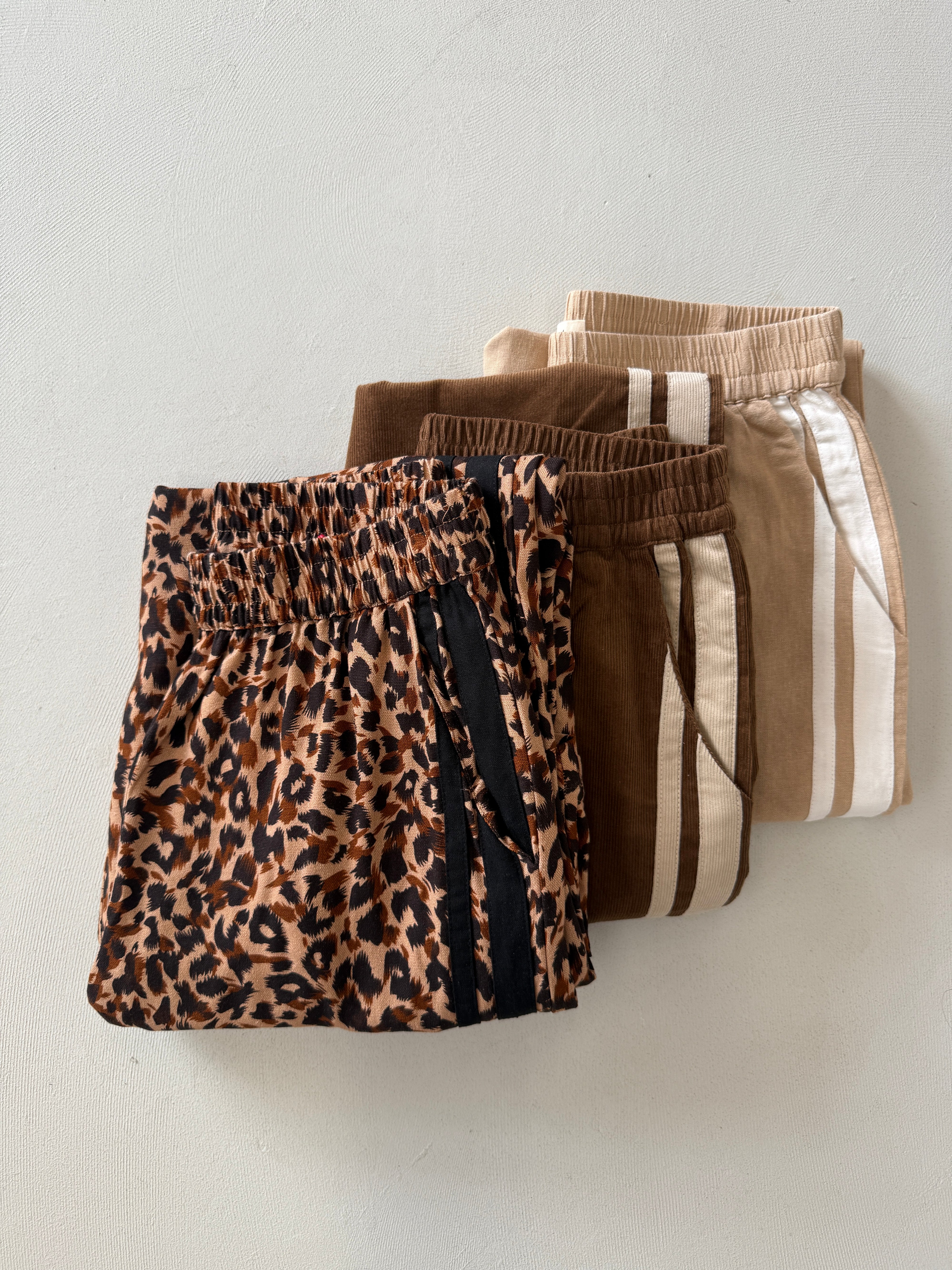 Jaya Linen Pant - Vogue Animal Print – Zaziba Studio